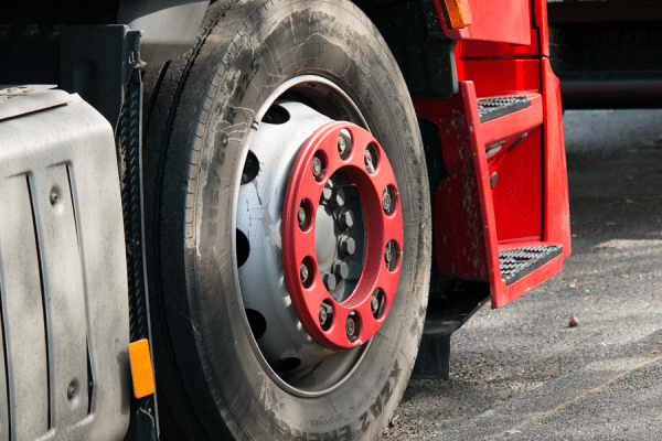 What you need to check when you do a HGV walkaround check. - Vehocheck